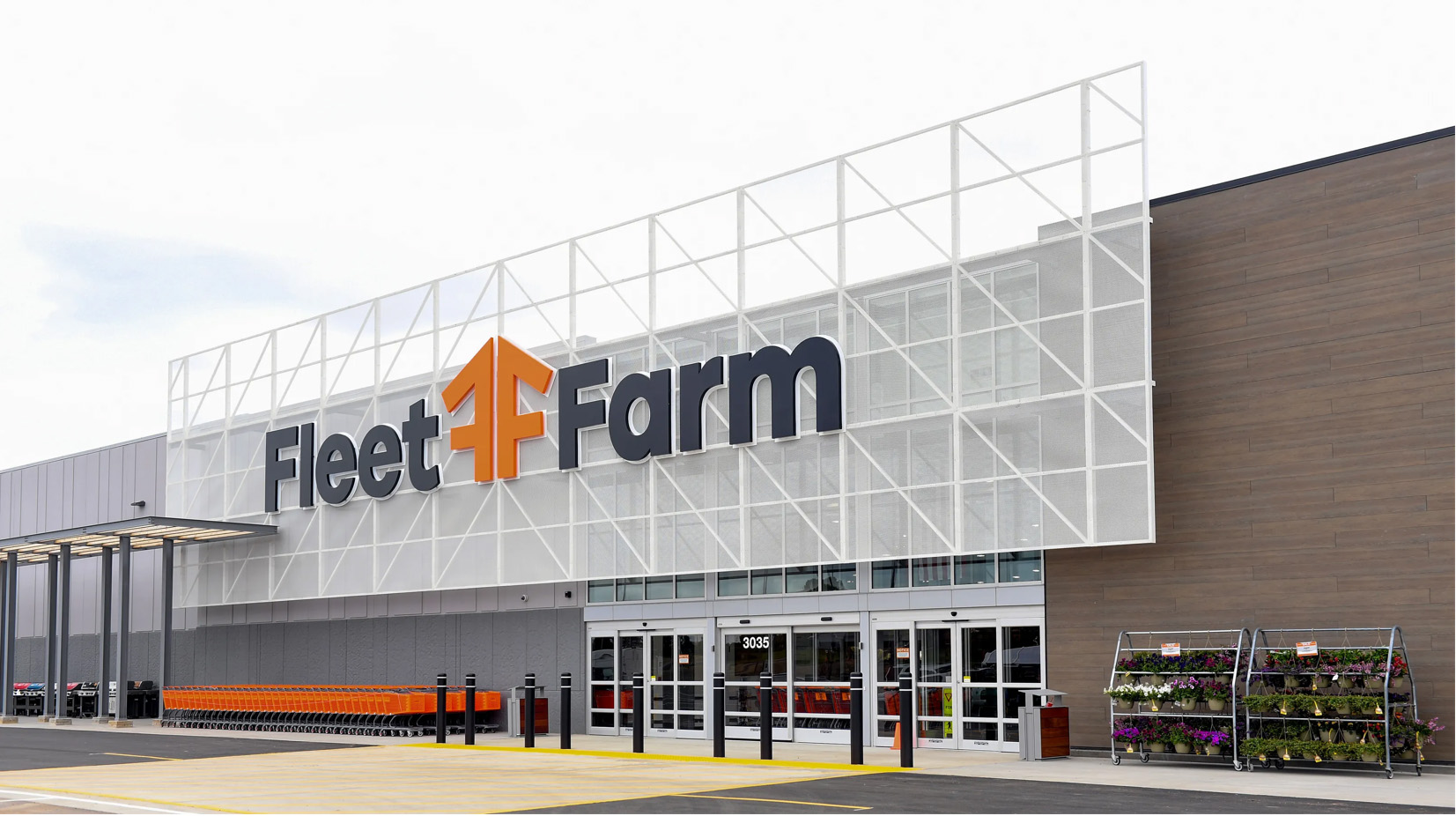 SOLD Fleet Farm Portfolio Cambridge MN Menomonie WI Legacy SOLD Fleet Farm Portfolio Cambridge MN Menomonie WI Legacy